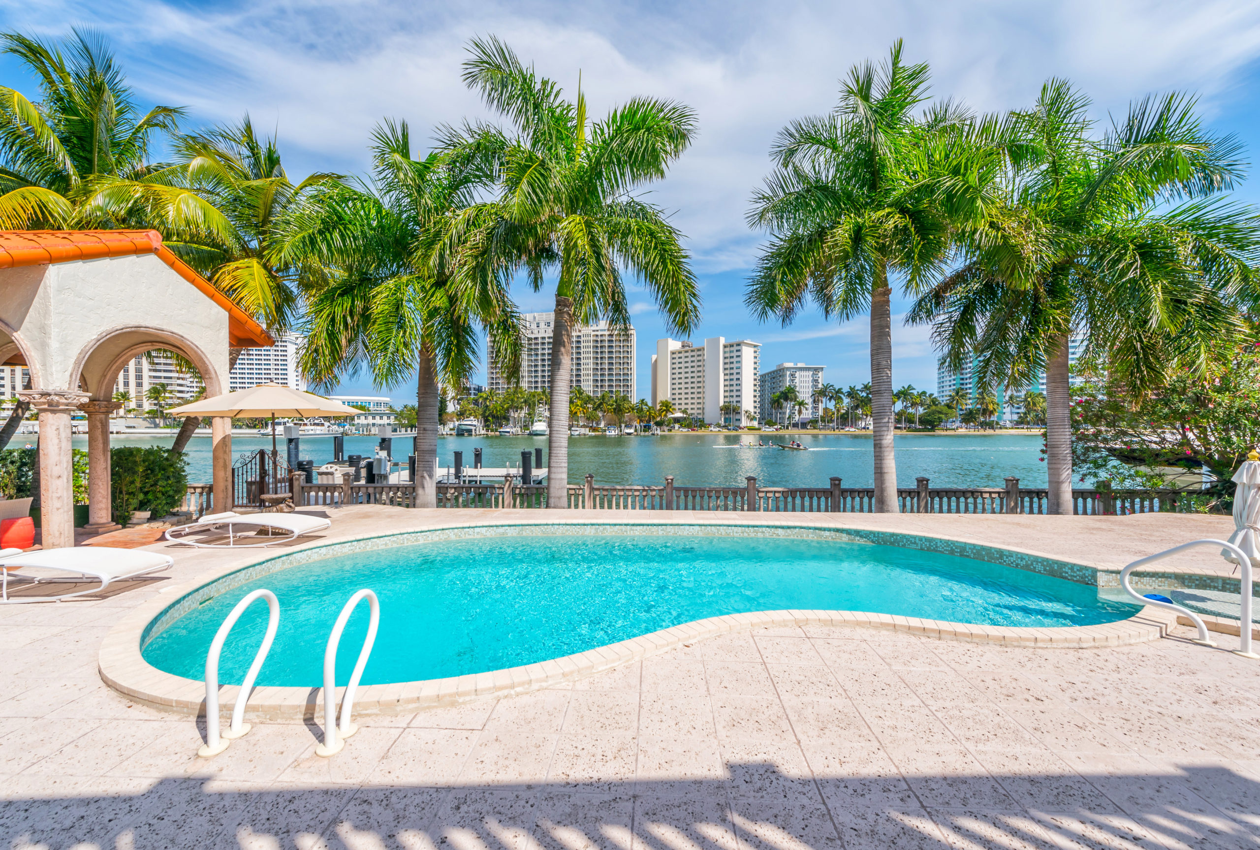 Miami Beach Real Estate | Nancy Batchelor Team
